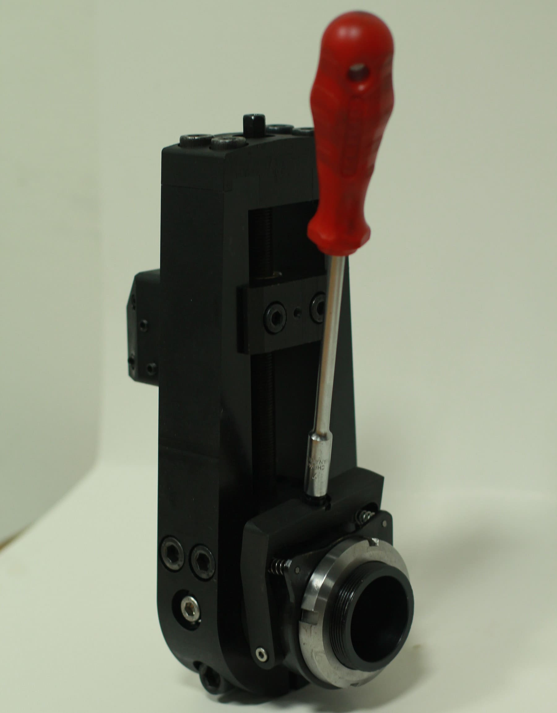 facing lathe toolPortable line boring machine is a facing lathe tool